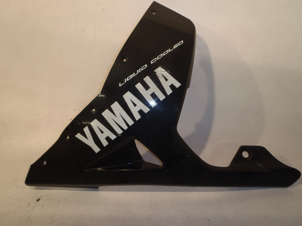 Pièce demi sabot gauche YAMAHA TZR 50 2007